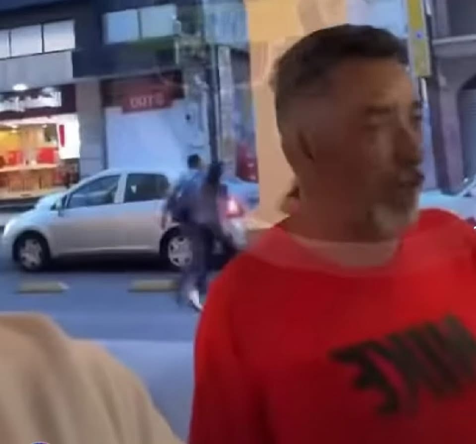 Identifican a los borrac.hit0s que amen.zar.0n al cantante Luis Máximo ...